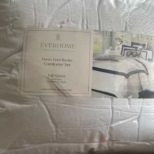 Everhome | Bedding | Everhome Hotel Emory Border Fullqueen Comforter ...